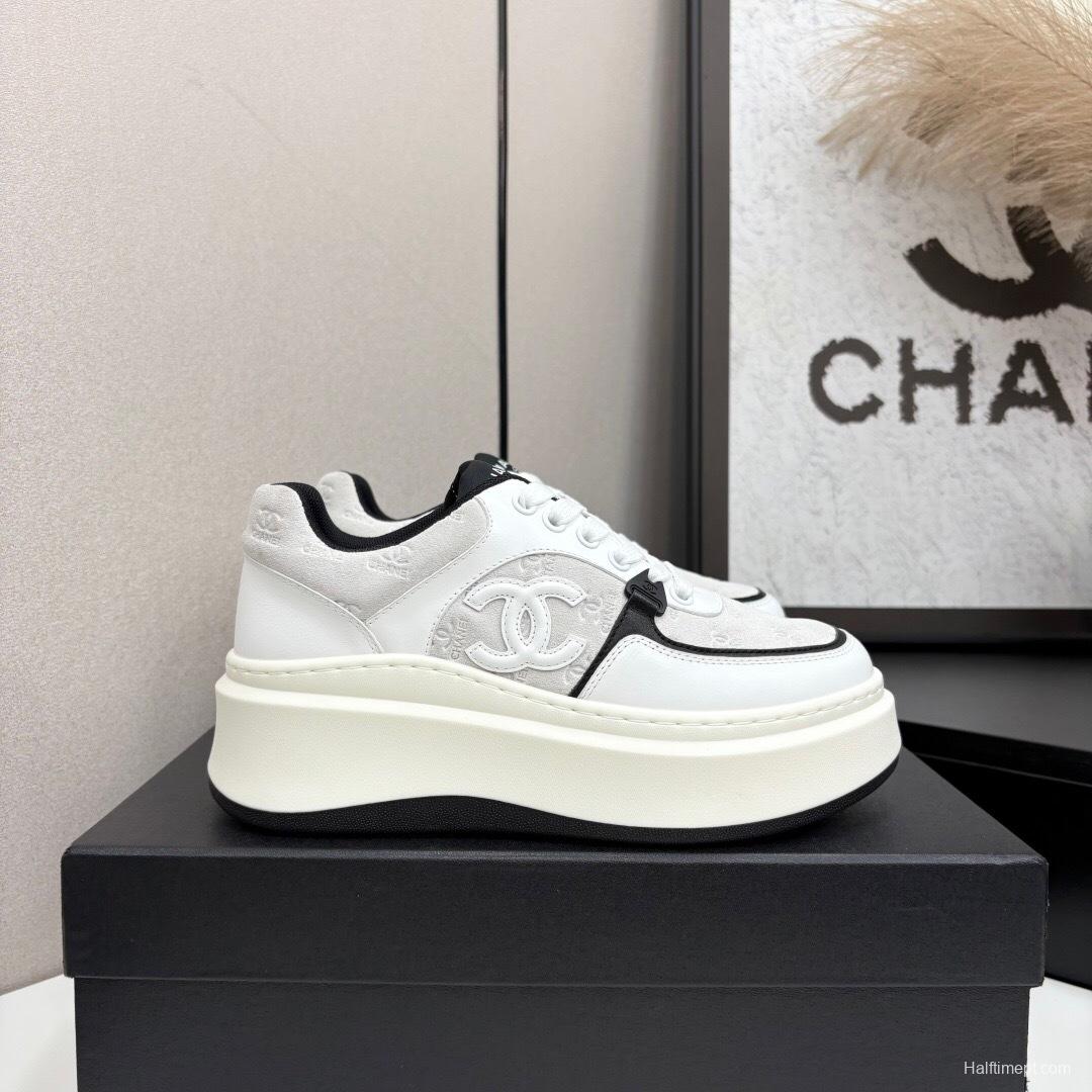 Chanel 2025 SS Panda Casual Sneakers - LY00340 - Halftime